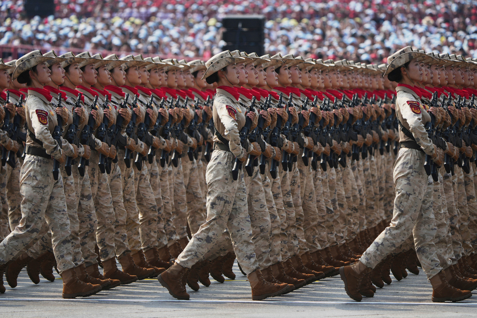 Xi Jinping afirma que "China es imparable" en medio de gran desfile militar