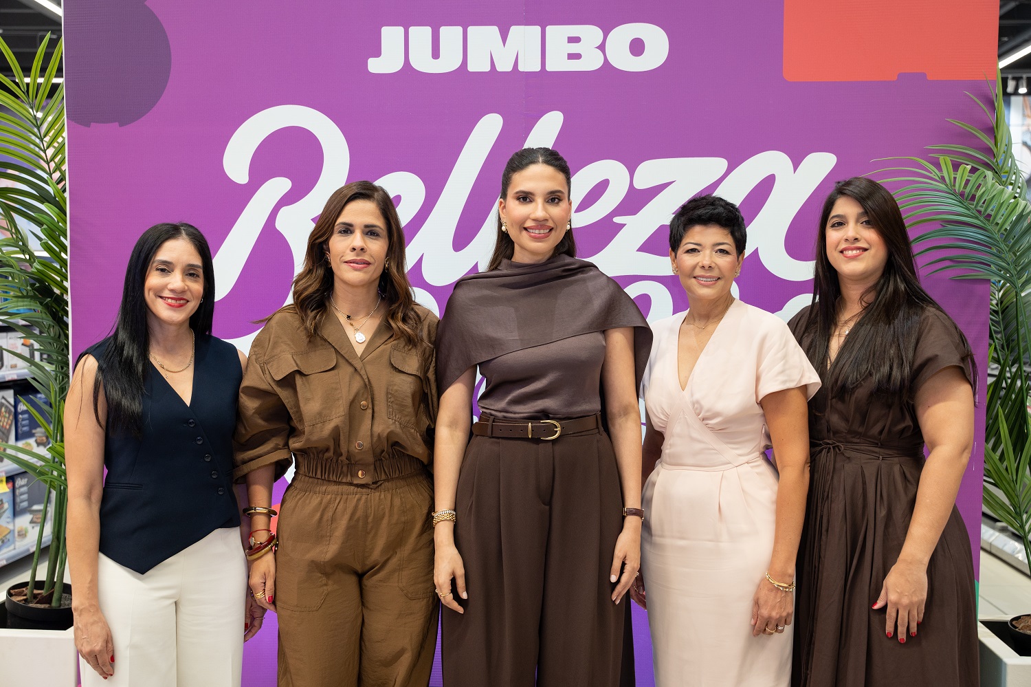 Jumbo presenta en Santiago "Belleza, Soy Yo 2025"