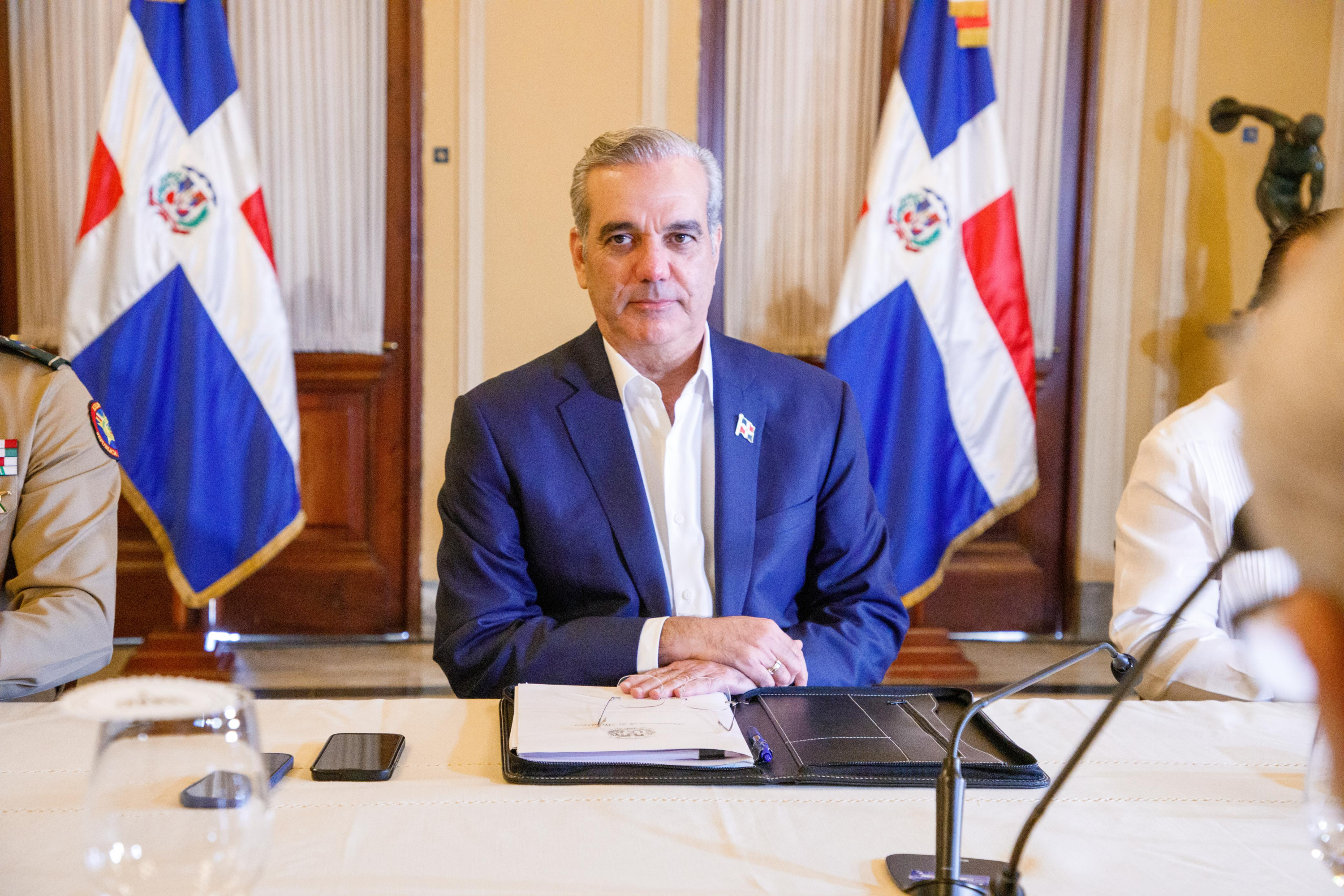 Sex bhavi she claims she's 40s so I put her down as such.