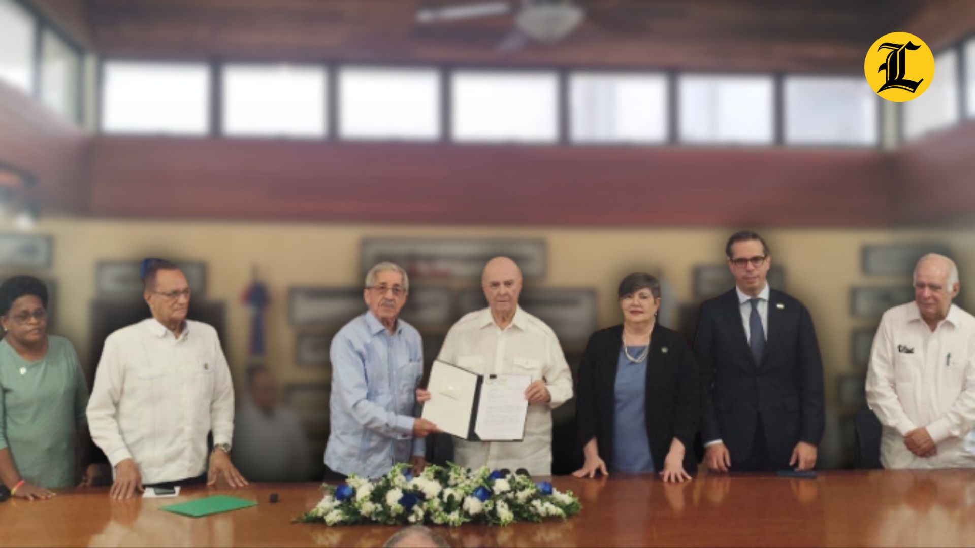 Hipólito al recibir informe del CES: "Ojalá no se convierta en letra ...