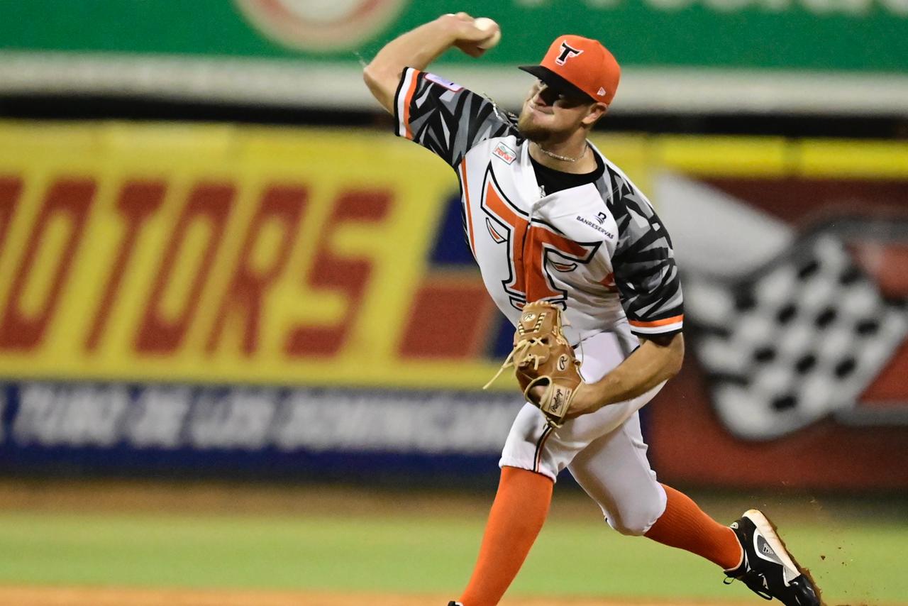 Tyler Eppler vuelve con los Toros del Este para servir como lanzador abridor