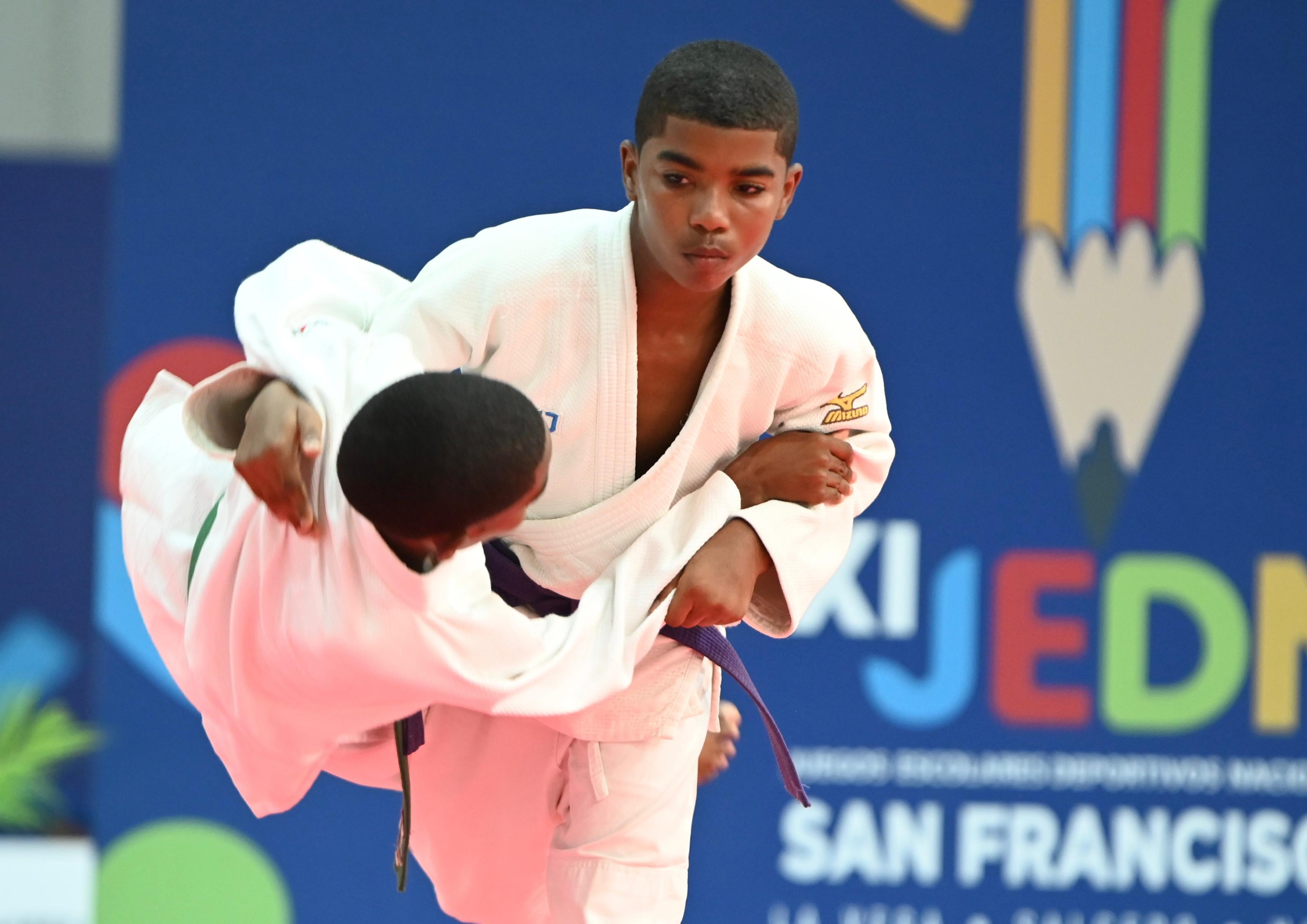 Zona Metropolitana II domina la kata en el judo de los Juegos Escolares Deportivos Nacionales