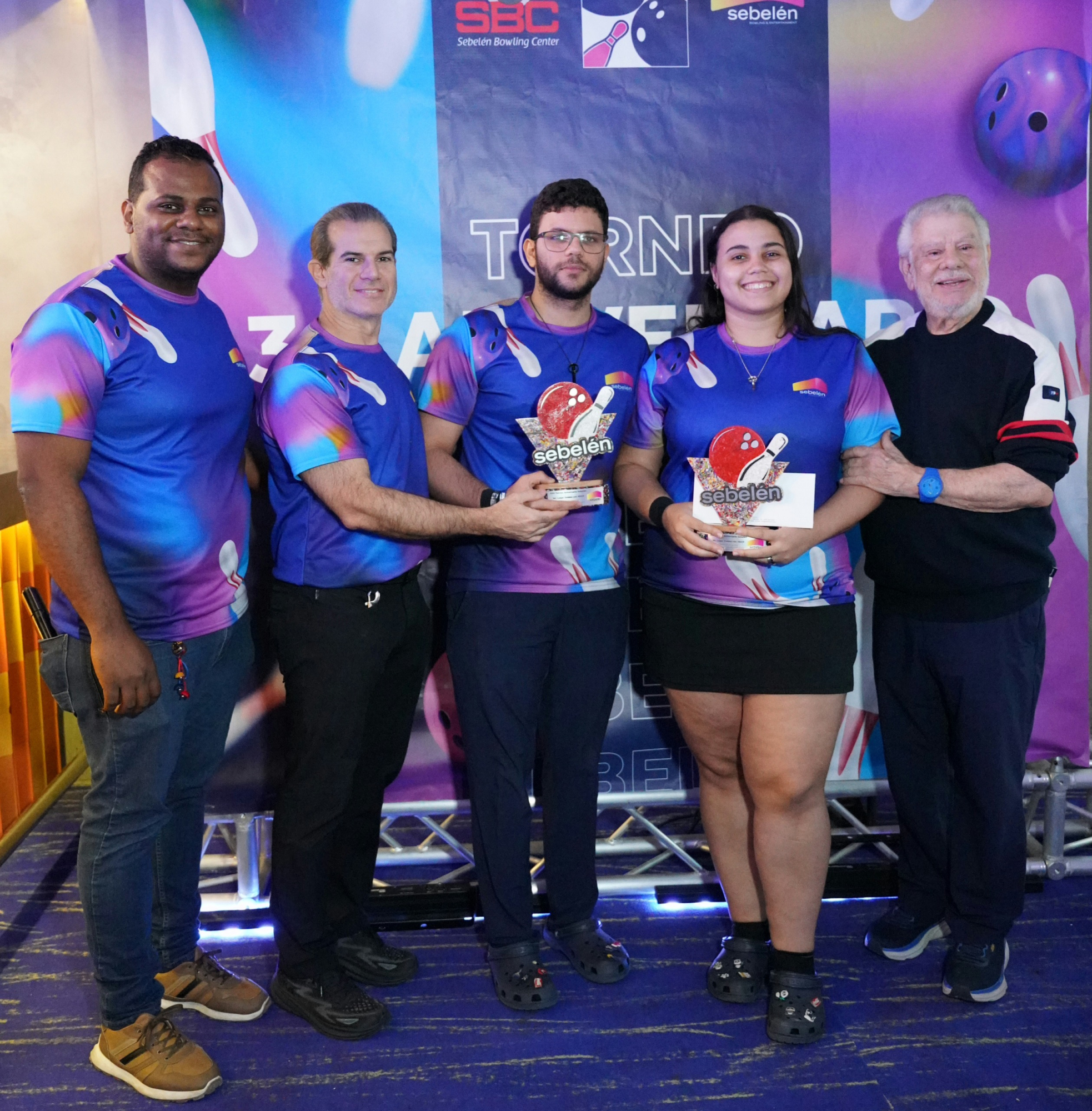 De los Santos y Ardente ganan torneo de boliche aniversario del SBC