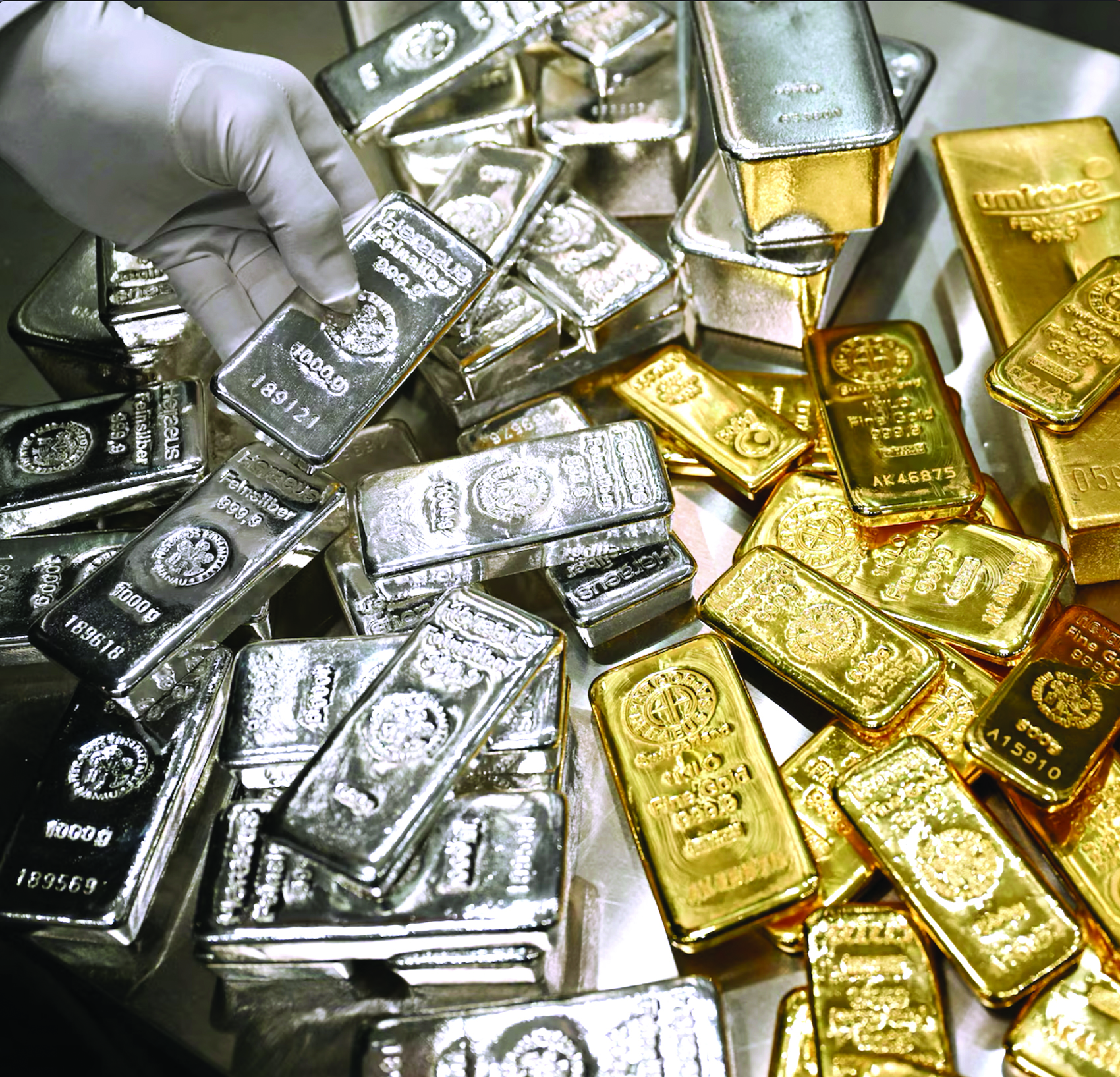 El oro y la plata elevan sus precios a máximos históricos; economistas ...