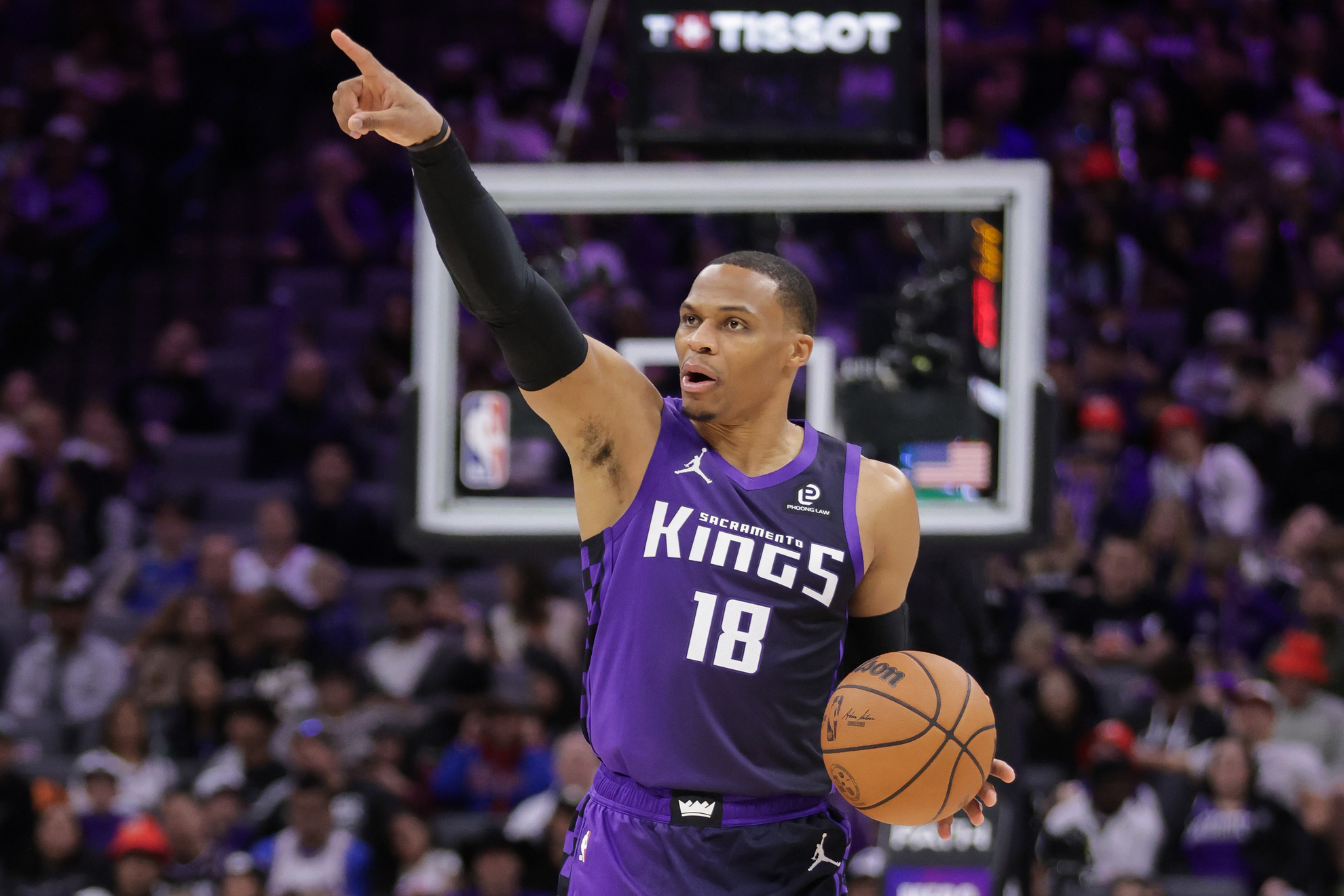 Westbrook supera a Magic en asistencias y los Kings triunfan