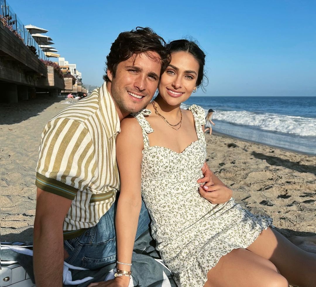 Los actores Diego Boneta y Renata Notni deciden terminar su relación de ...