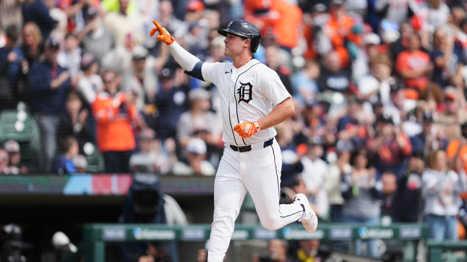 Carpenter, McKinstry y Vierling jonronean en la victoria de Detroit ...